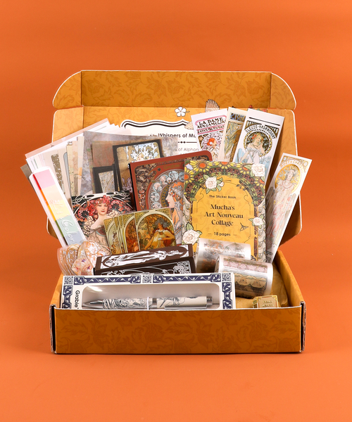 Grabie Scrapbooking Club Box | Best scrapbooking subscription box 2025 ...